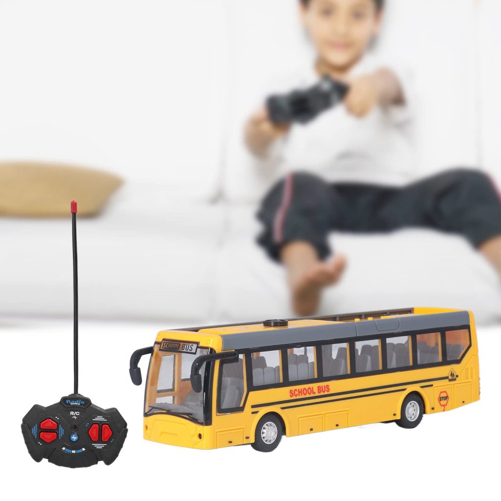 Bus r/c school bus+3ans – Orca
